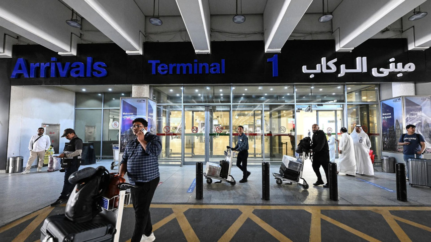 Kuwait reopens airspace after Iranian attacks: civil aviation body ...