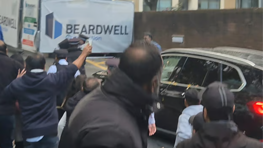 Govt condemns attempted attack on Mahfuj Alam in London | The Daily Star