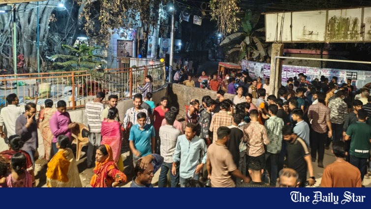 3 hurt as bombs explode at Cumilla Kali temple, nearby areas: police ...